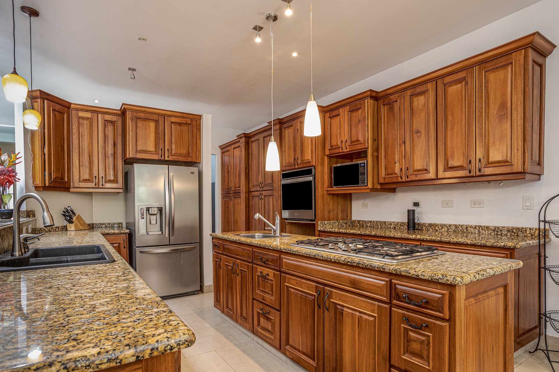 Smart Kitchen Cabinet Solutions