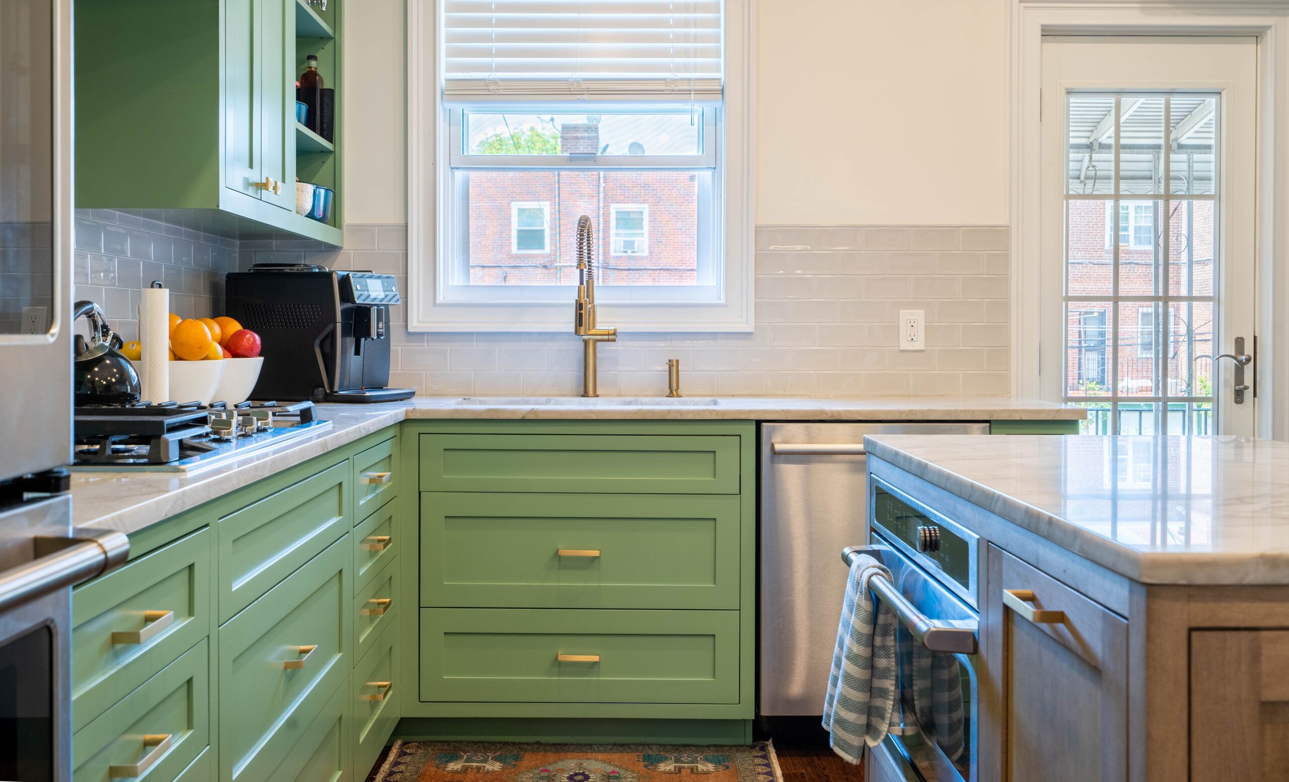 Smart Kitchen Cabinet Solutions